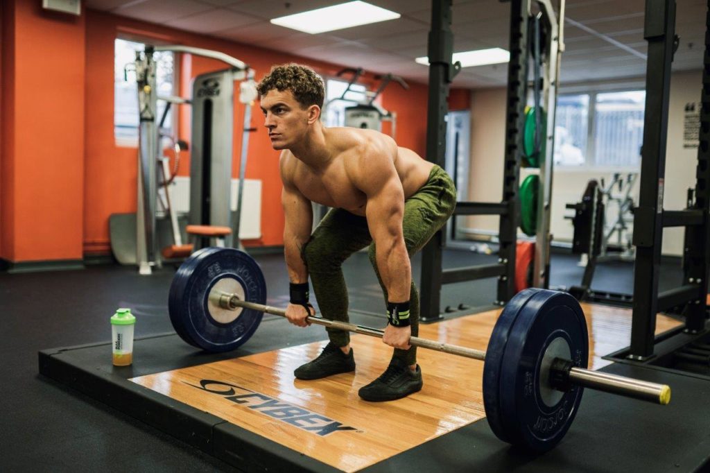 Powerlifting vs Weightlifting vs Bodybuilding | BULK POWDERS®